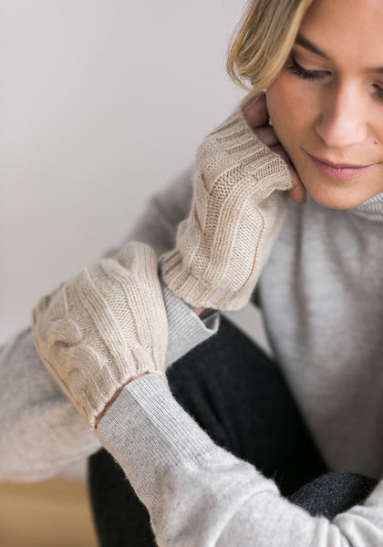 Wristlets, Gloves & Mitts – The Cashmere Shop